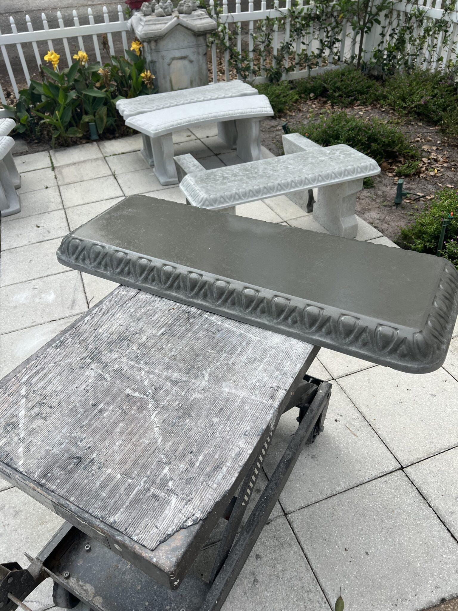 Concrete Bench Top Mold LobeLux Bench Top Mold